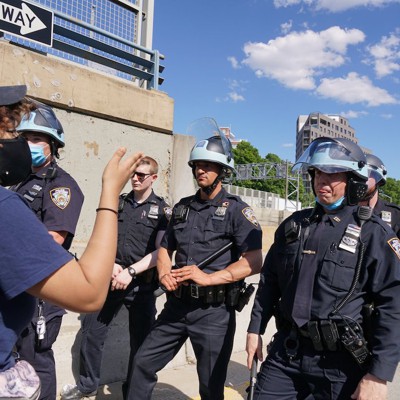 NYPD officers eschew masks during protests - City & State New York