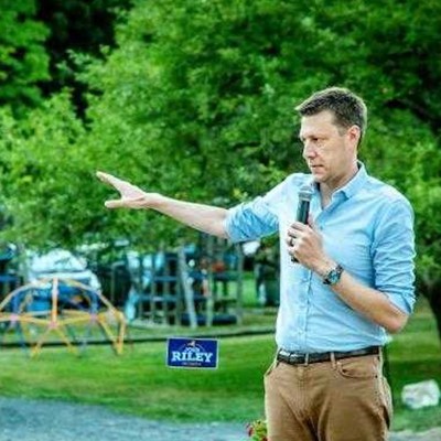 Molinaro opponent touts $1.4 million first quarter fundraising haul ...