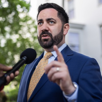 Lawler, fresh off his bipartisan victories, visits a redder part of his ...